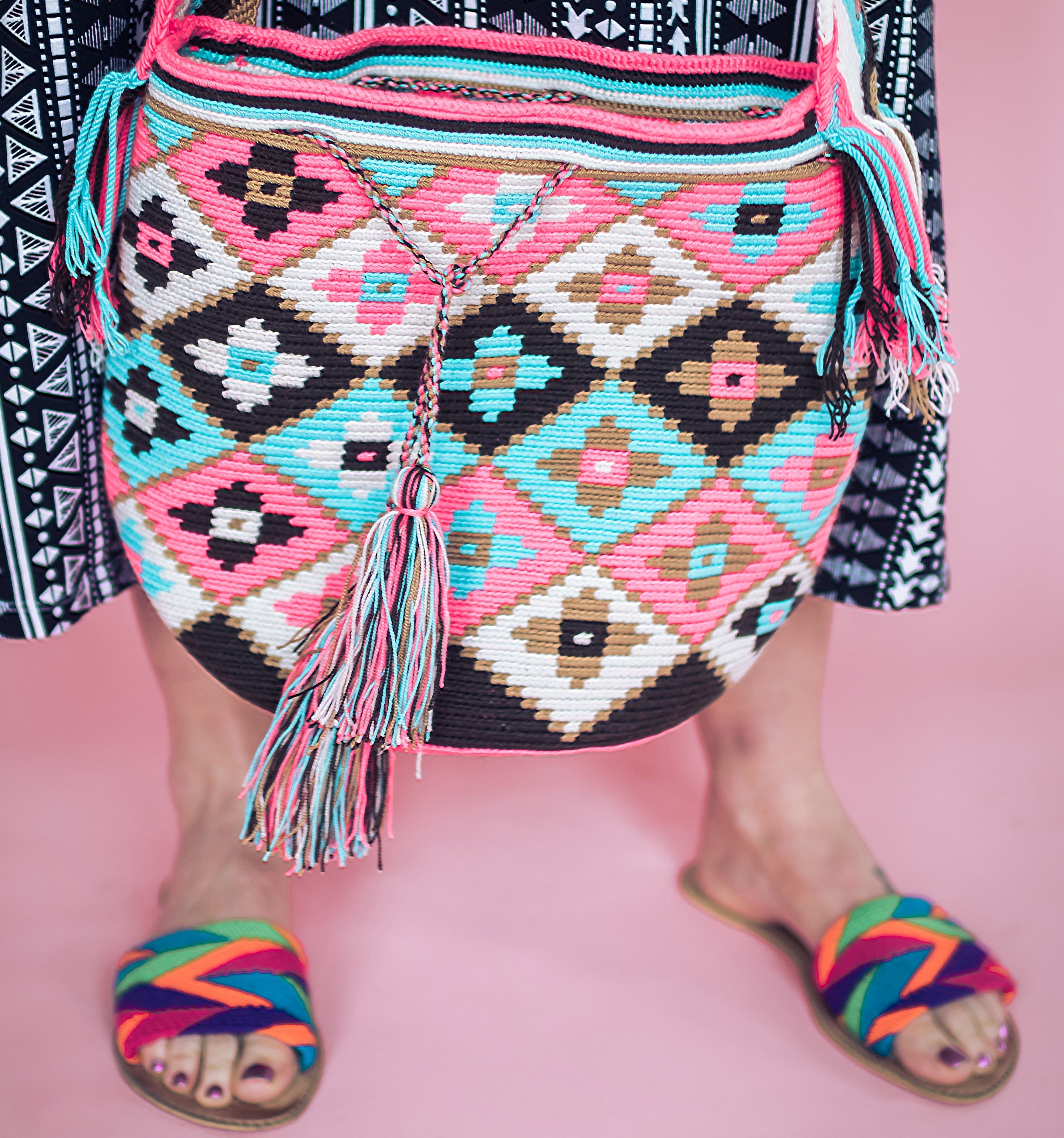 Wuitusu- Wayuu Bags, Hats, Jackets, Clutches, and Accessories
